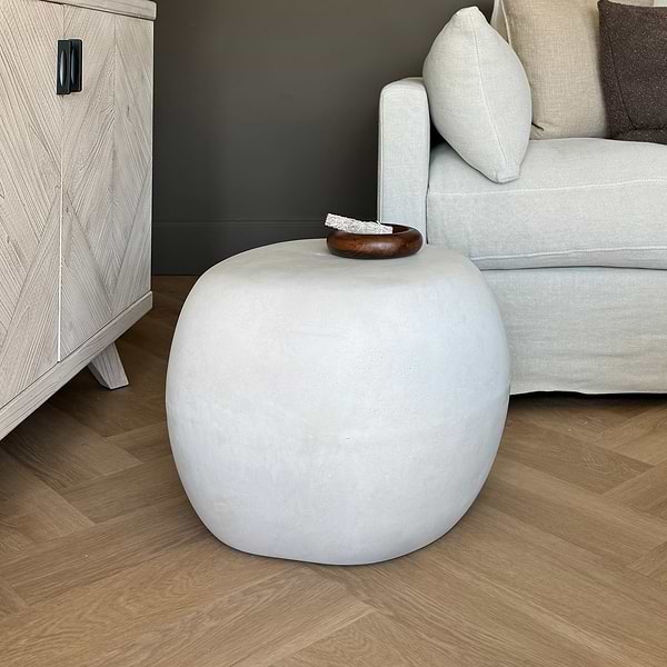 Minimal Concrete Pebble Side Table - Zola
