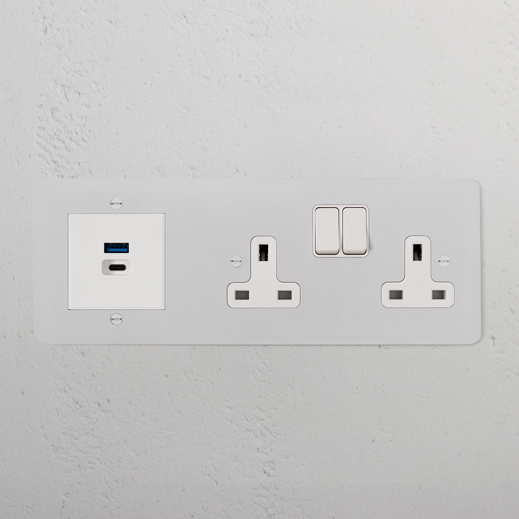 Double Socket + USB A+C Fast Charge | Paintable White – Corston