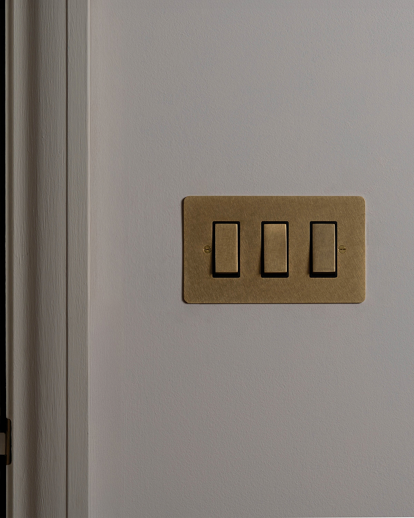 3G Two Way Rocker Switch Antique Brass Black | Switches & Dimmers