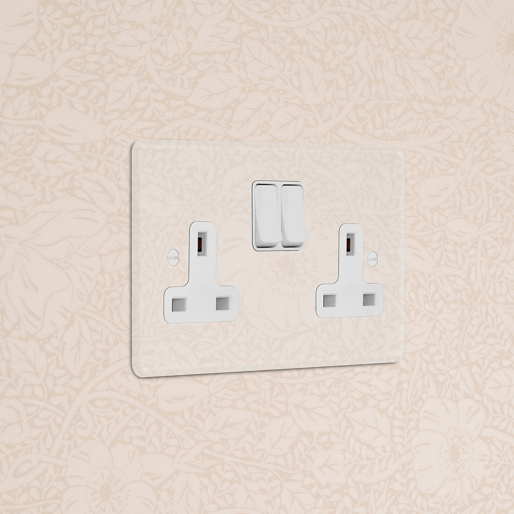 Double Socket Clear White | Sockets & Modules