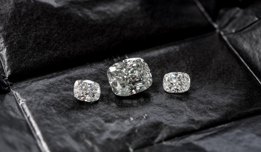 Fun Facts About Diamonds | Top 5 Diamond Facts | myGemma | SG