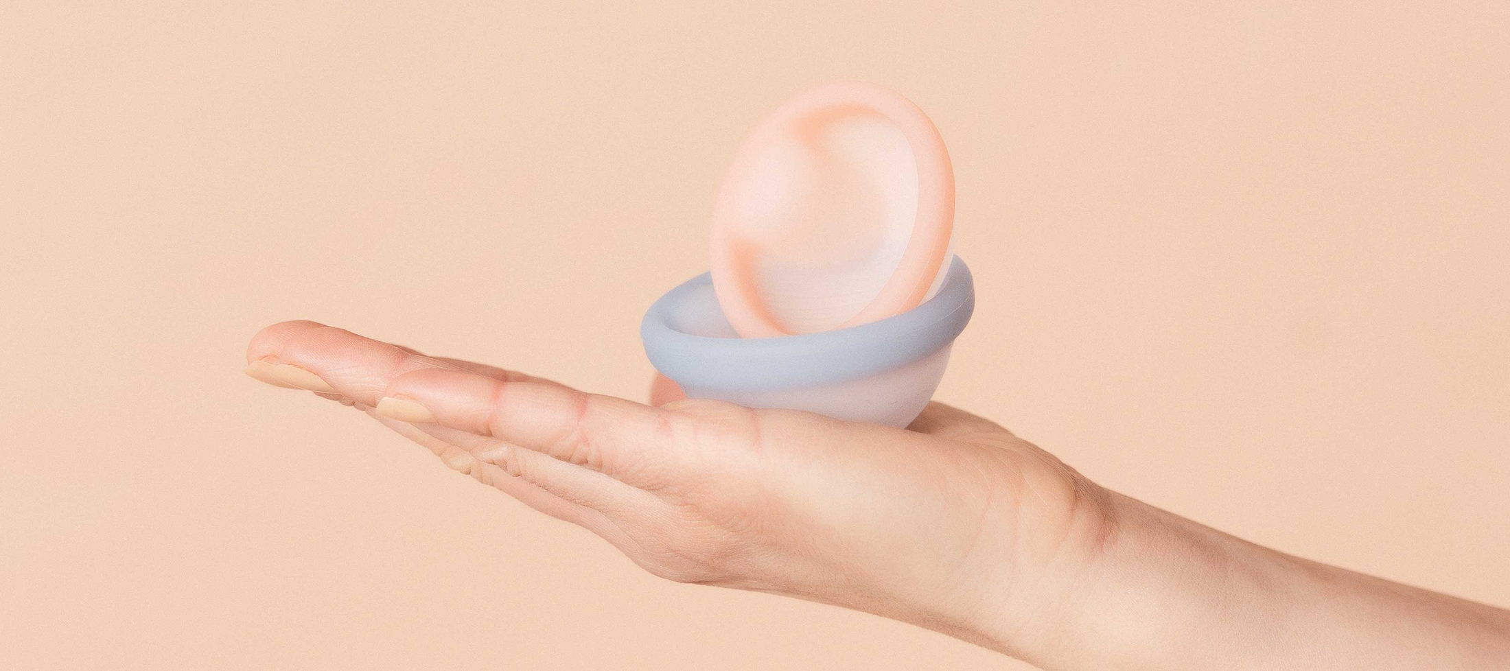 Disposable vs. Reusable Menstrual Discs: A Bestie’s Guide | Saalt