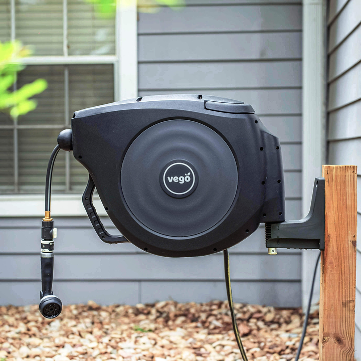 Hi-Flow Retractable Hose Reel Set - 100 Ft | Vego Garden