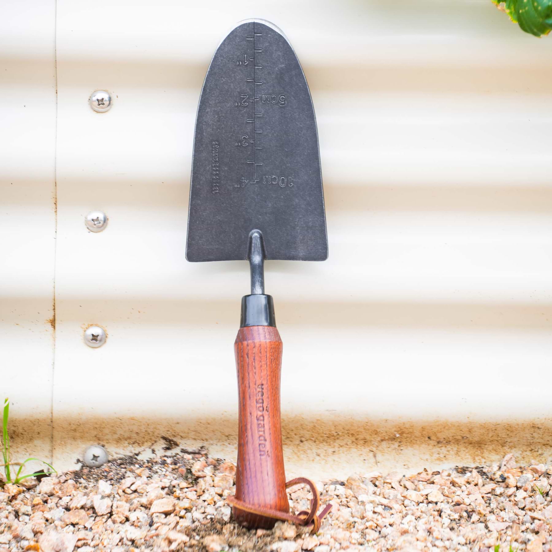 Vego Heritage Hand Trowel | Small Garden Trowel for Planting & Digging