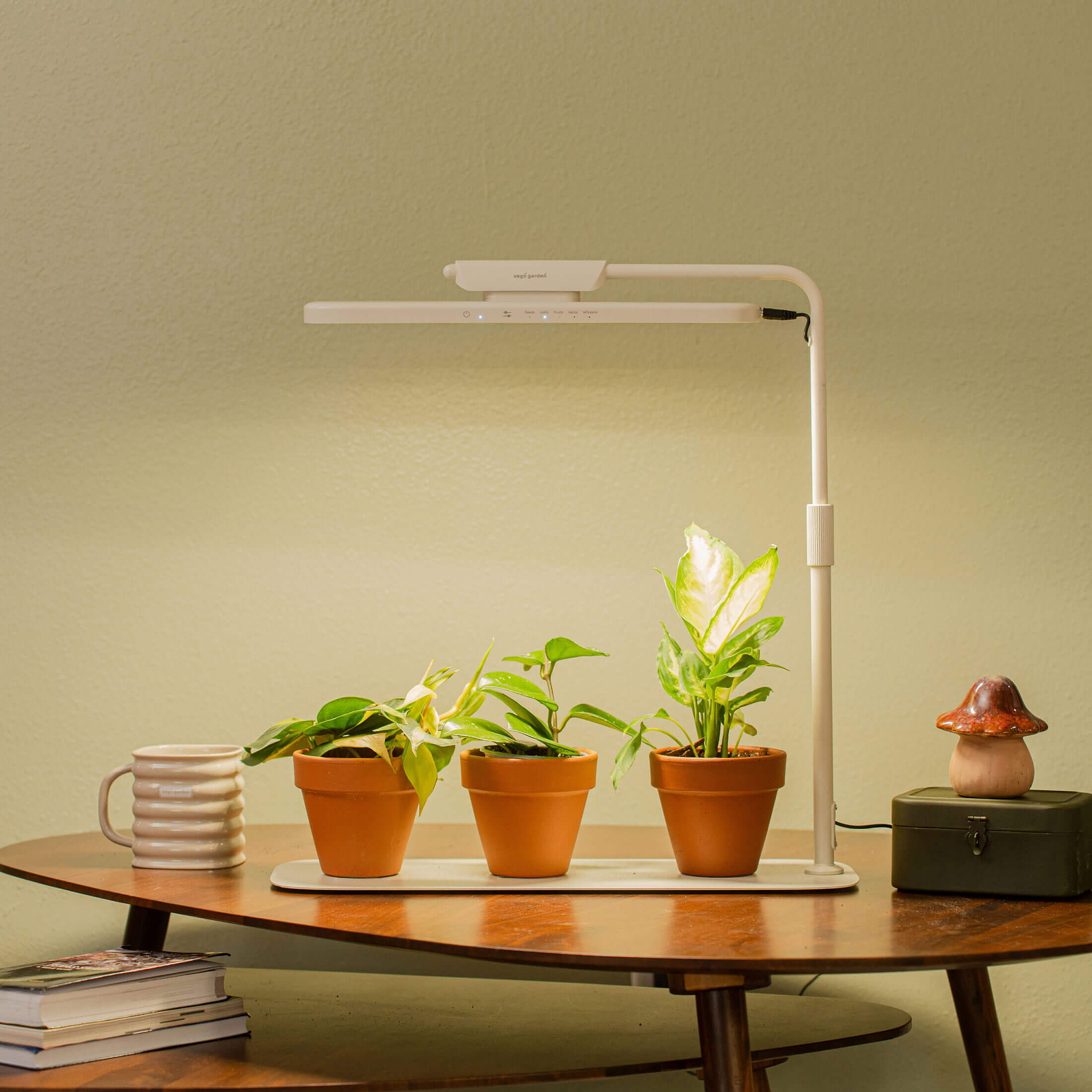 The Vego Grow Light Stand