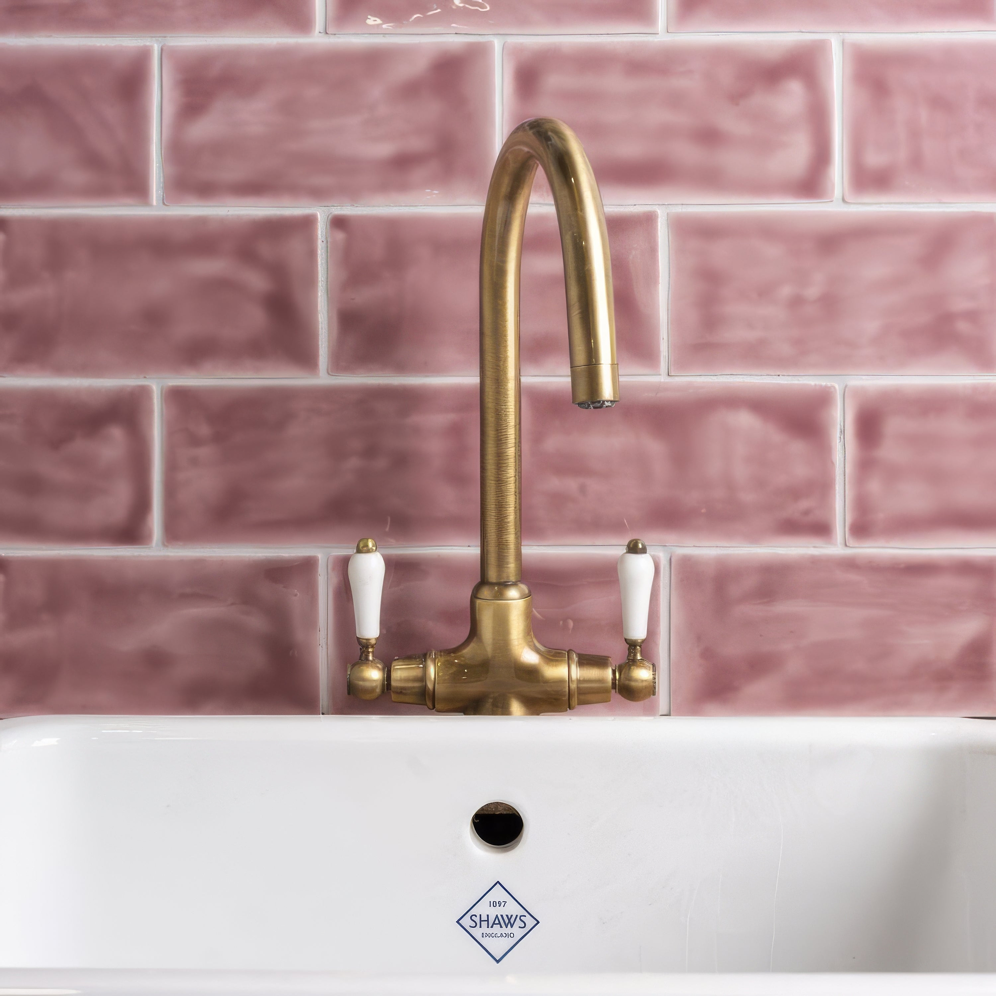 Tayberry Brick Tile | Cosmopolitan 200mm | Tayberry – Hyperion Tiles
