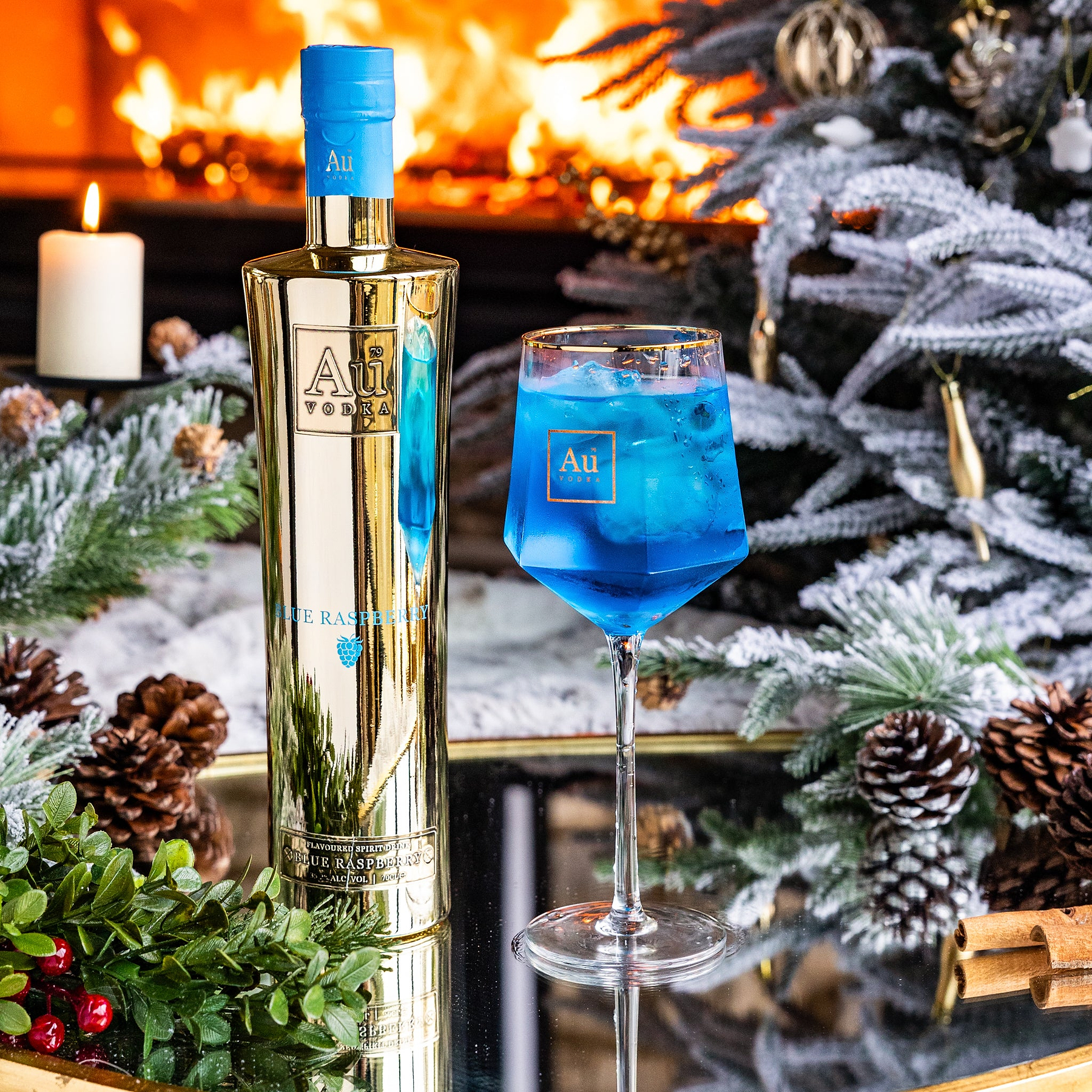 70cl & Long Stem Diamond Cut Glass - Au Vodka