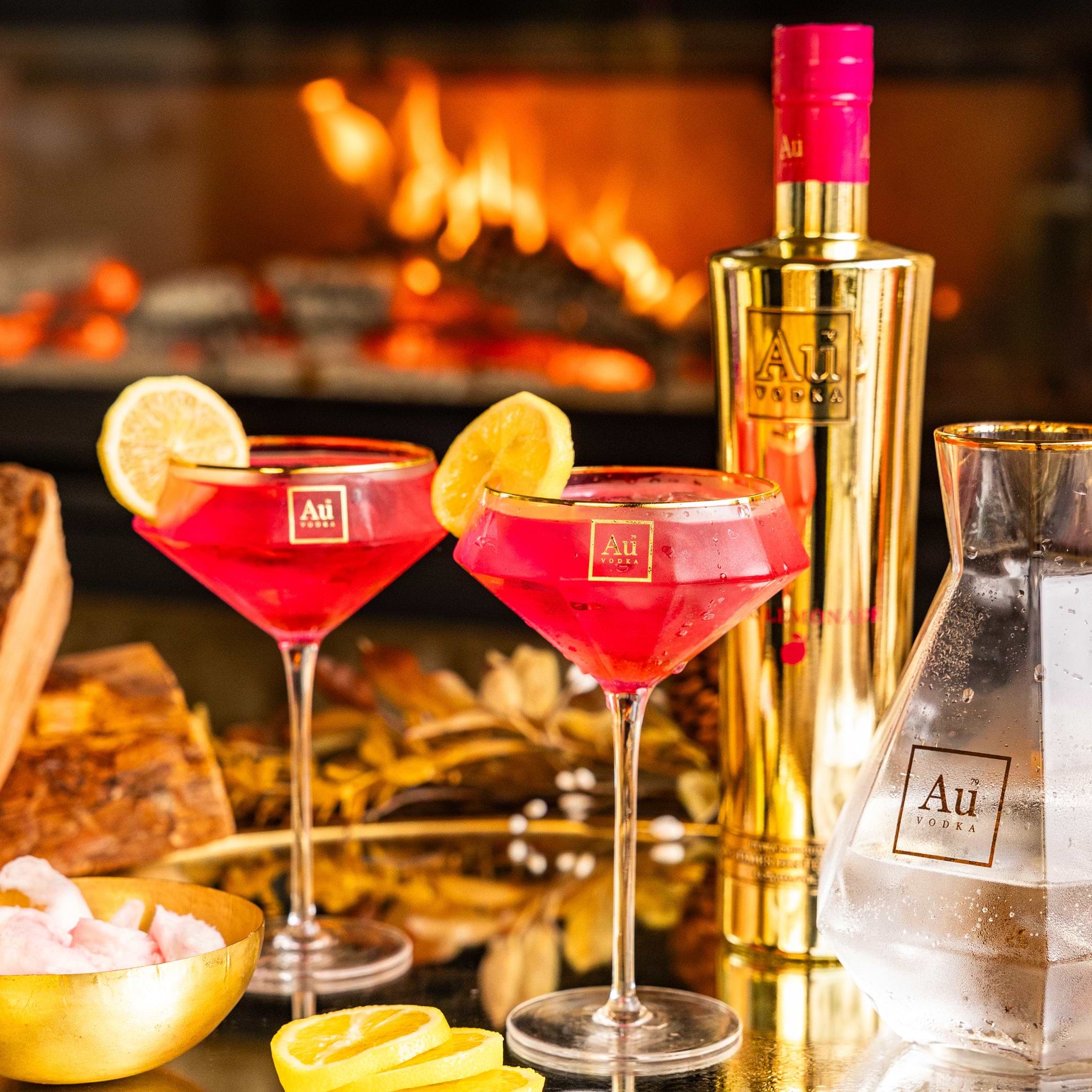 70cl & Diamond Cut Martini Glass - Au Vodka