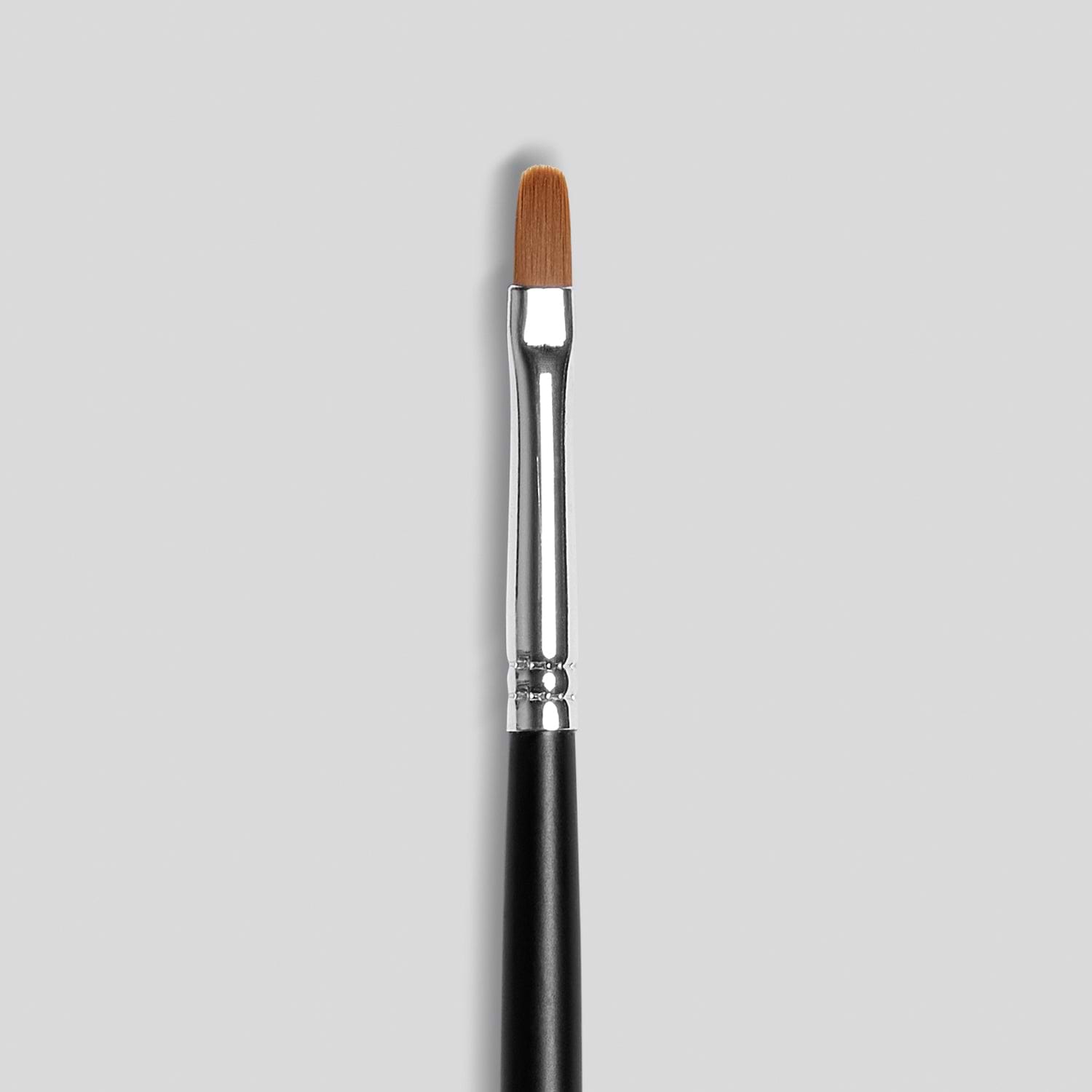 Mylee Oval Brush