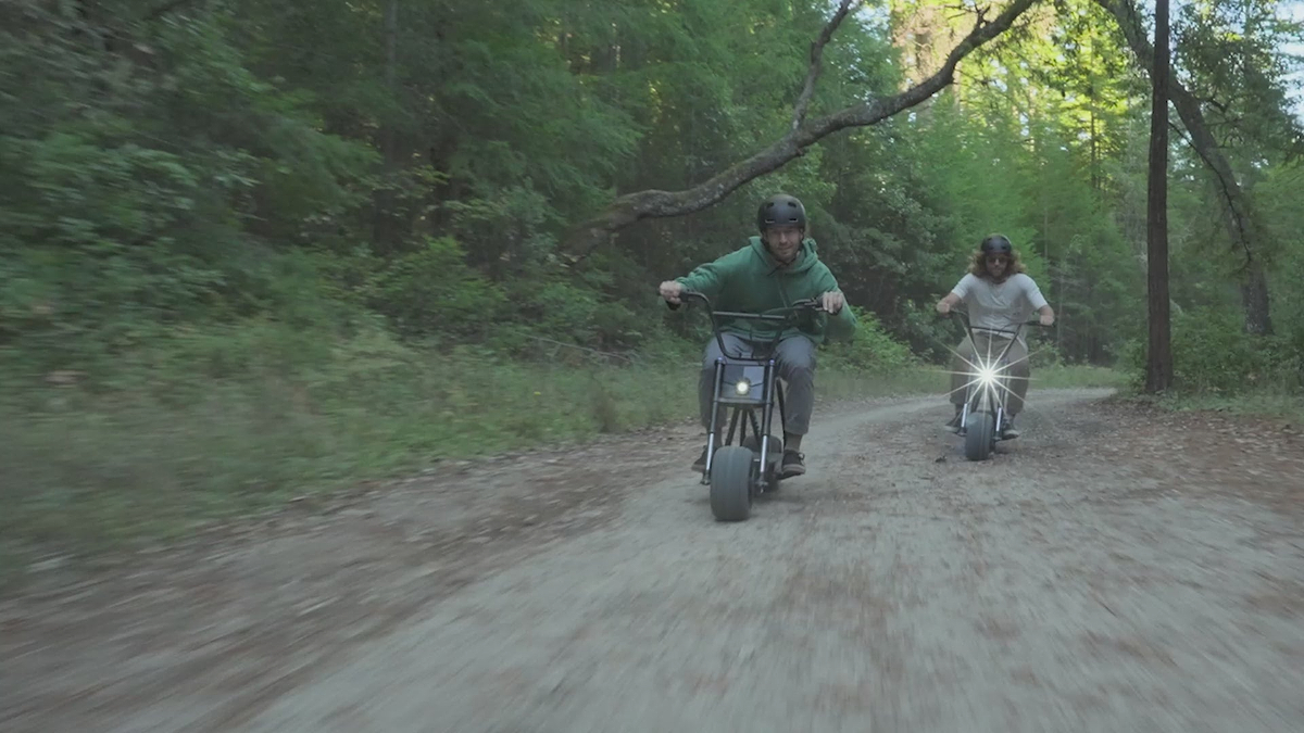 Antic Bikes // Future Motion