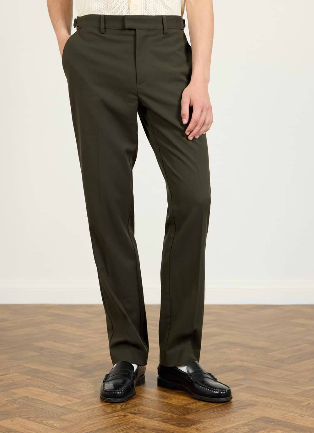 Men's trousers sale store