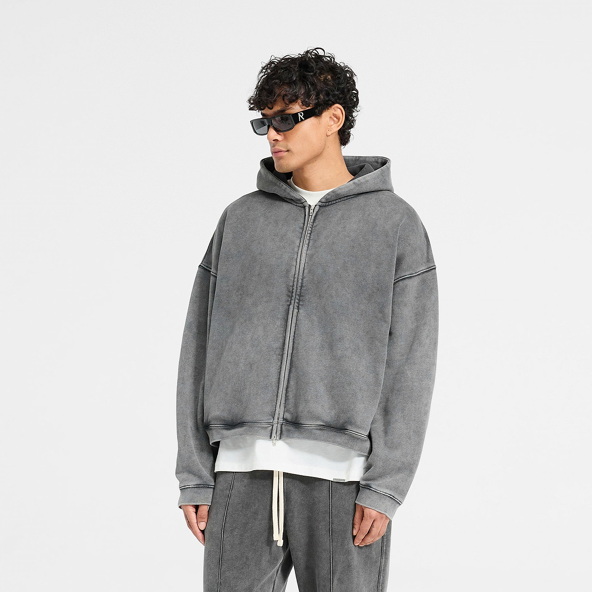 Initial Boxy Oversized Zip Through Hoodie | Vintage Grey | REPRESENT