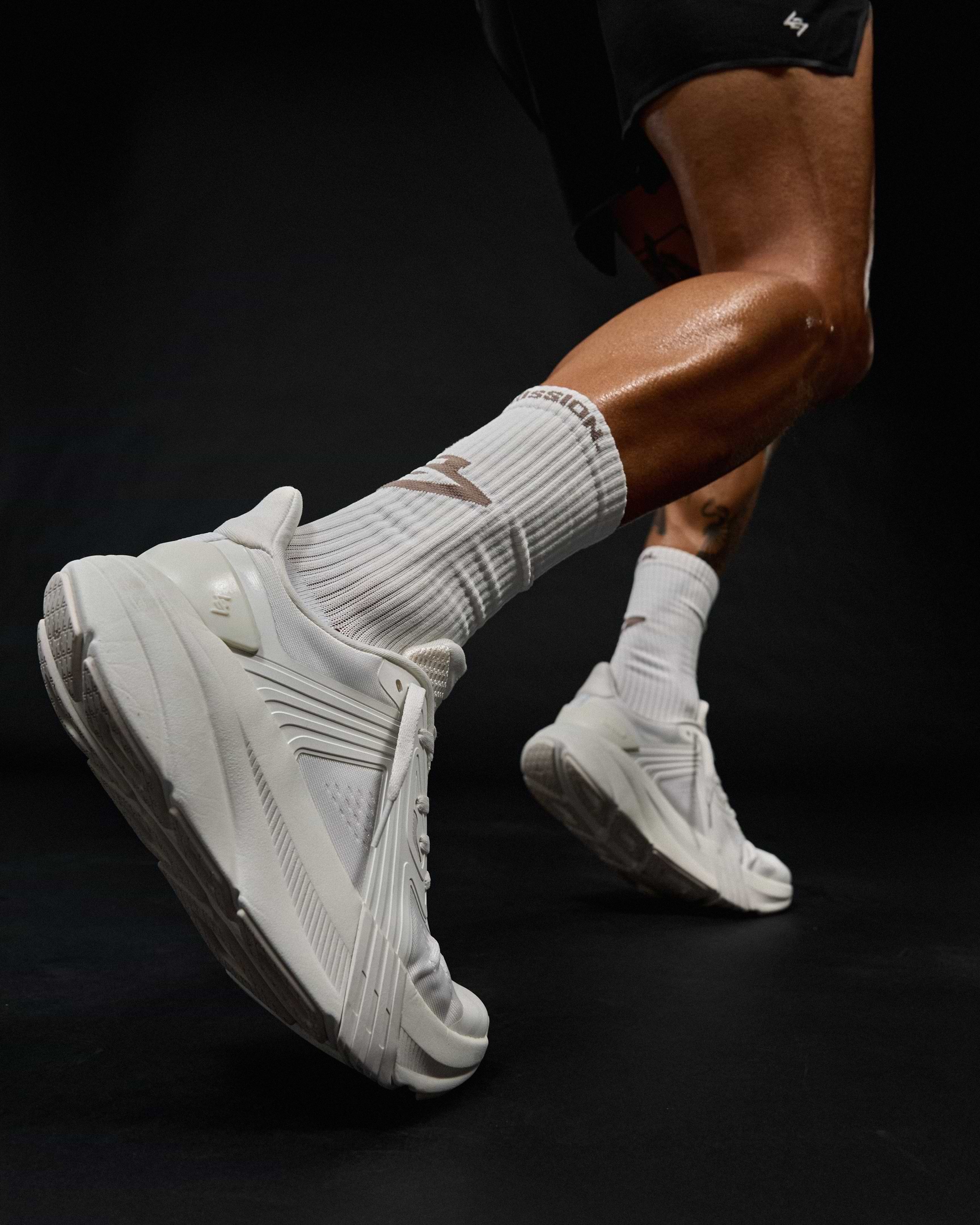 247 Run Gilet - Black | REPRESENT