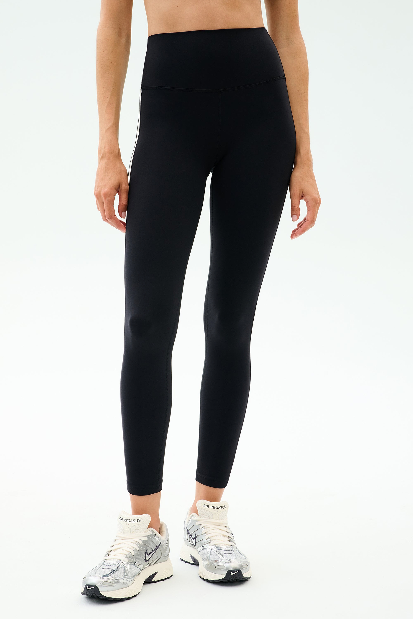 Clare High Waist Rigor 7/8 - Black/White – SPLITS59